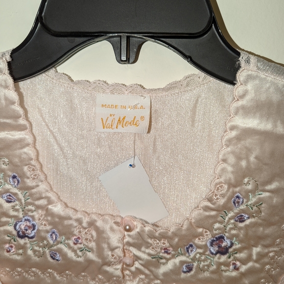 Vintage | Intimates & Sleepwear | Vtg Nwt Val Mode Night Gown | Poshmark